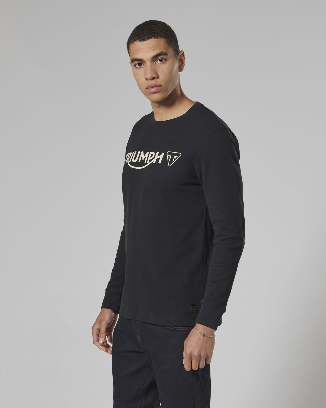 Bettmann Long Sleeve Black Logo T-shirt |Casual Clothing Bettmann Long Sleeve Black Logo T-shirt |Casual Clothing