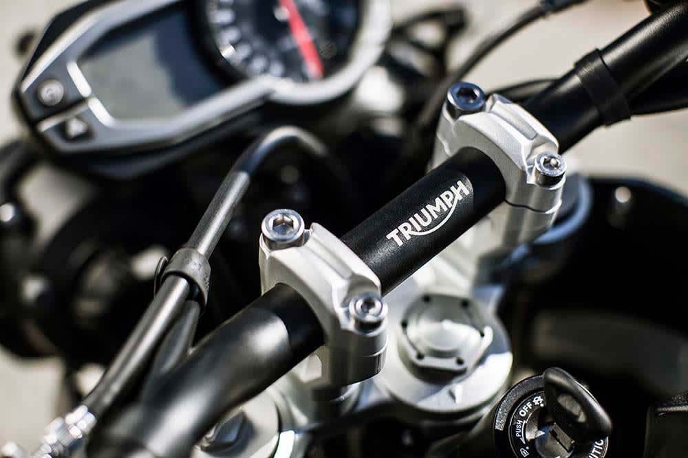 Handlebar Riser Kit | Triumph Motorcycles