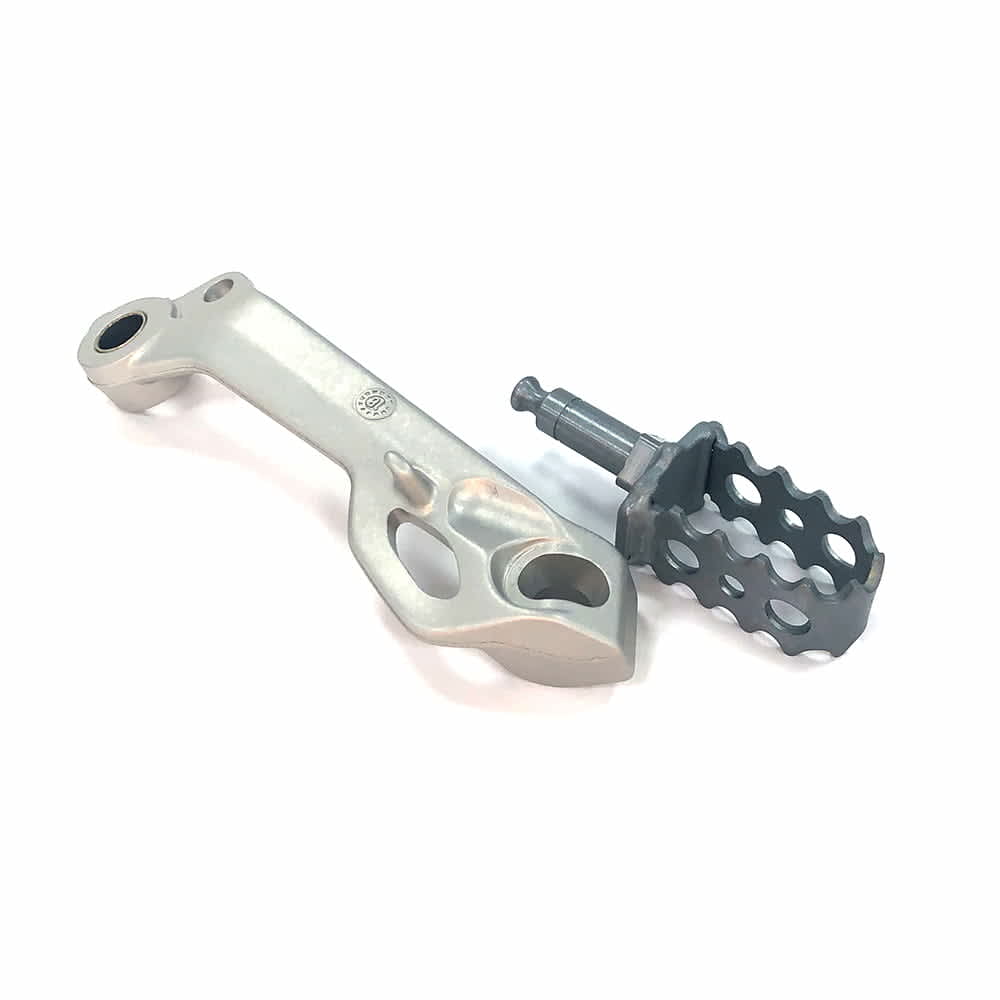 ADJUSTABLE FOLDING BRAKE PEDAL | Triumph Motorcycles