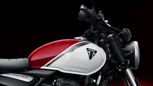 Triumph New Speed T4 | For the Ride