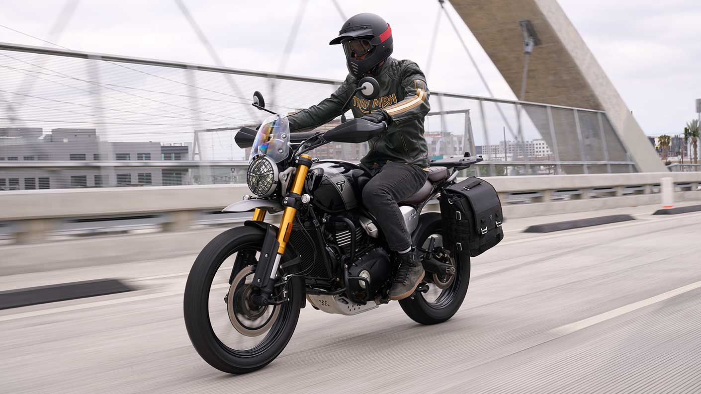 อุปกรณ์เสริมของ Scrambler 400 X | For the Ride