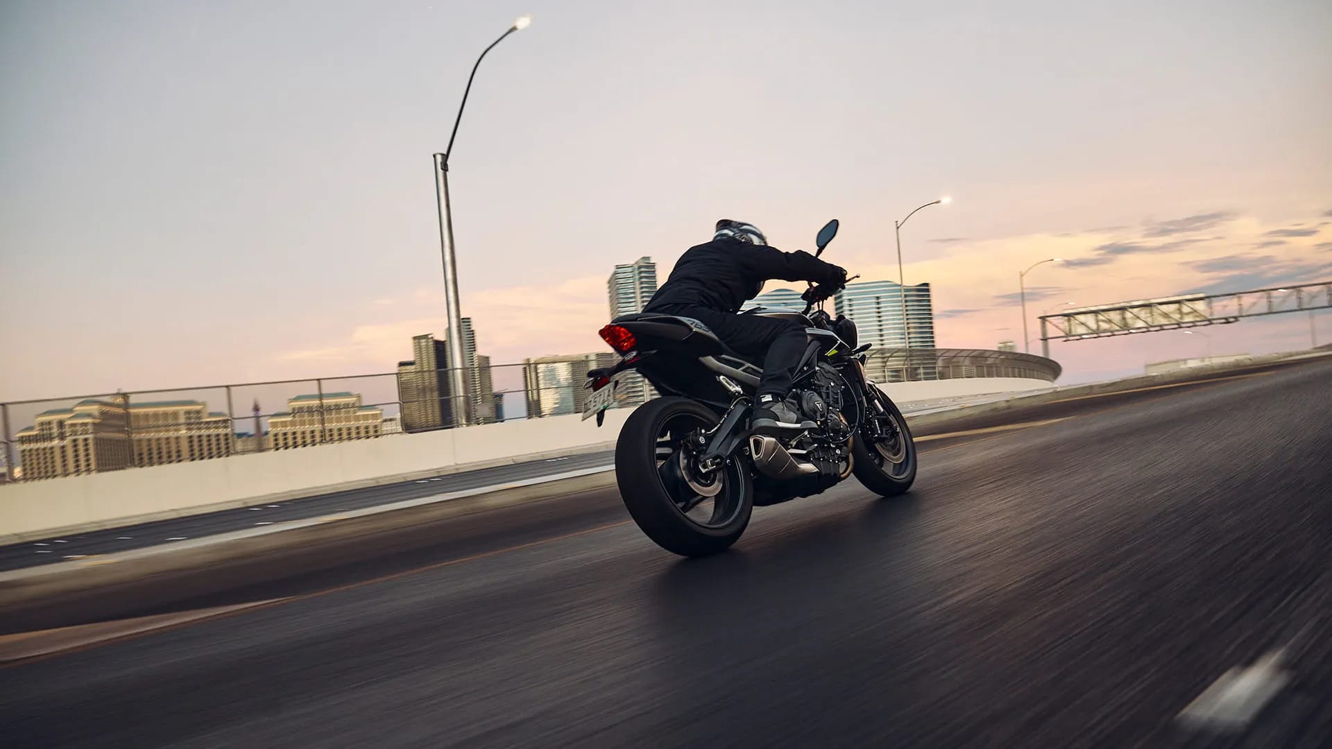Street Triple 765 R Model | For the Ride