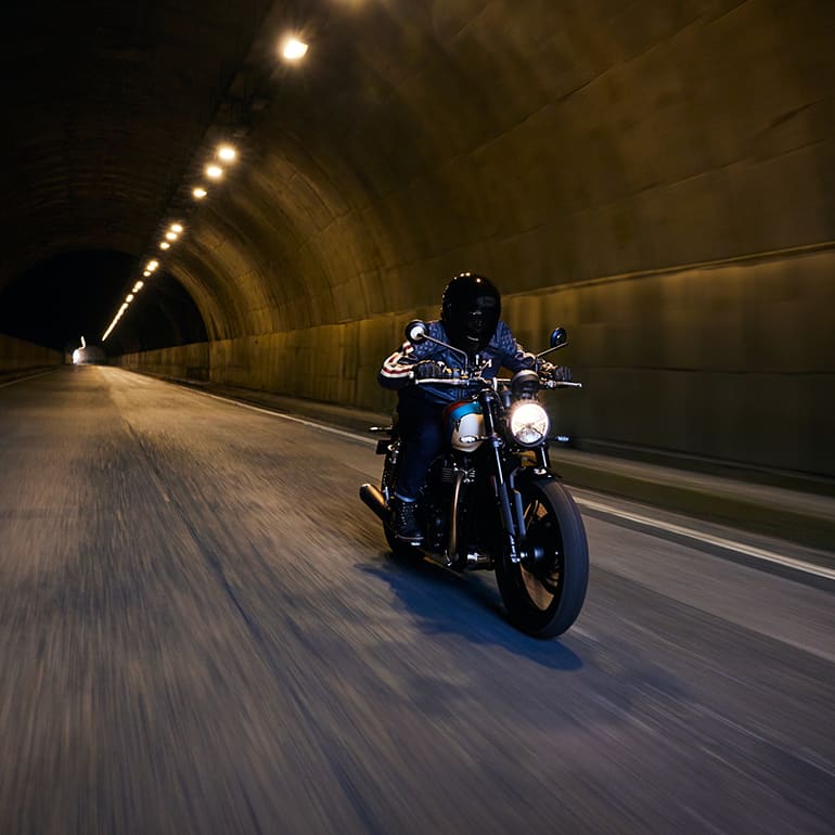 Fedezze fel a Triumph Speed Twin 900-at | For the Ride