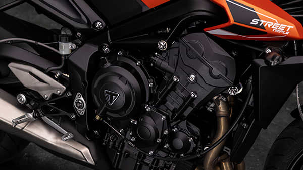 Street Triple 765 R Model | For the Ride