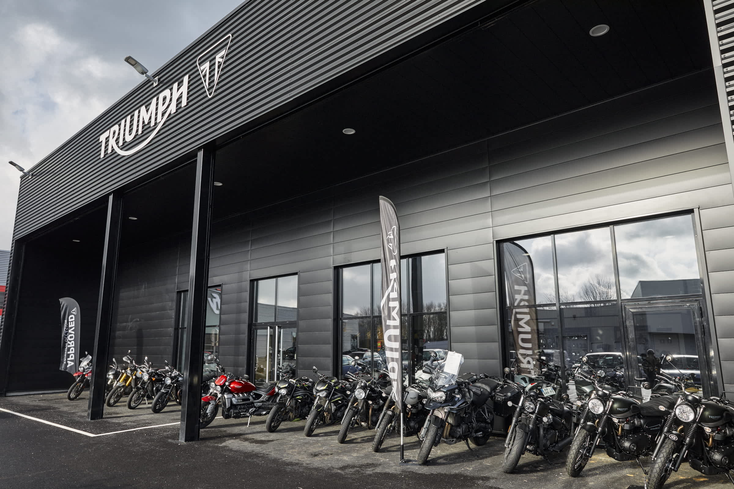 triumph rouen | For the Ride
