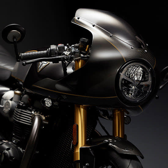 Motos Triumph Factory Custom | For the Ride